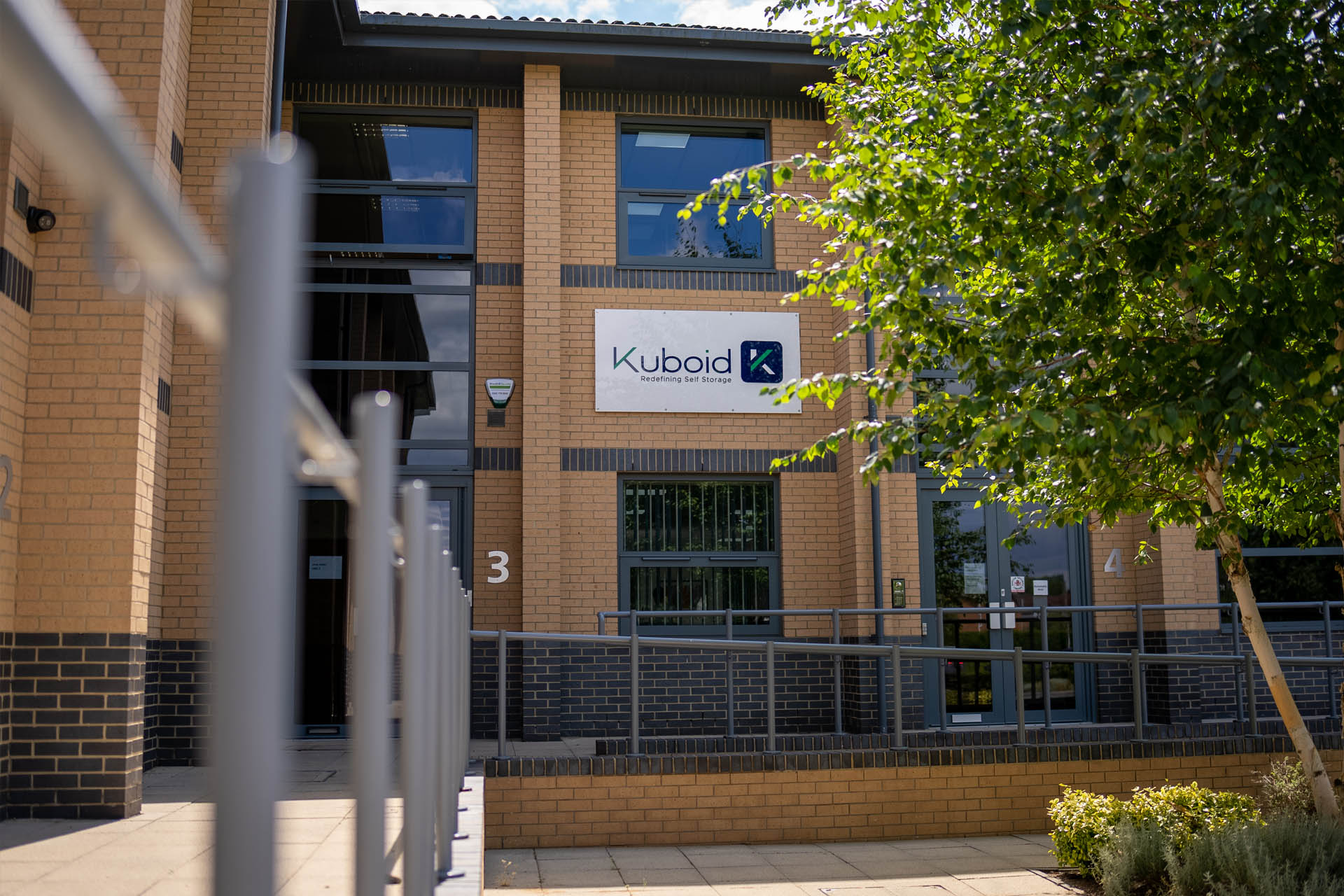 Contact us | Kuboid - Redefining Self Storage